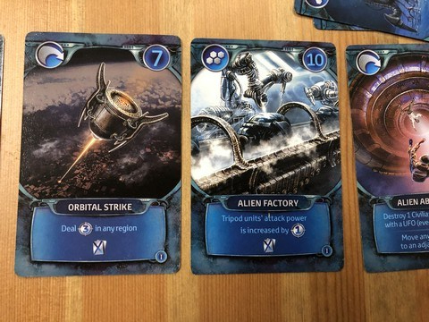 Review – War of the Worlds: The New Wave – Dude! Take Your Turn!